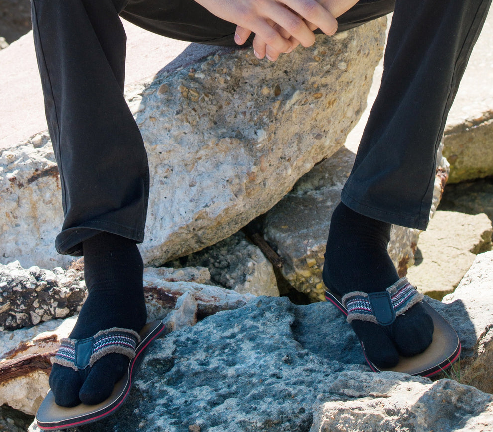 3 Pairs - Split-Toe Tabi Socks Black, White, and Khaki Options Solid C ...